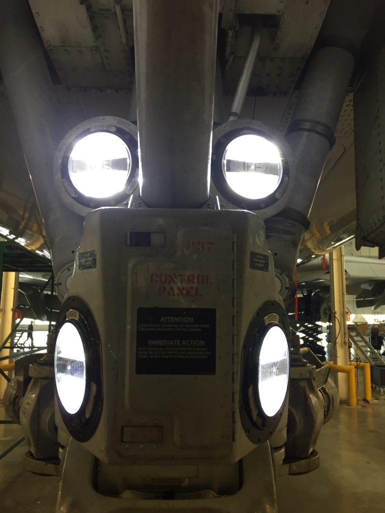 Aircraft PAR46 LED Taxi Lights Repair Replacement Service Installation
